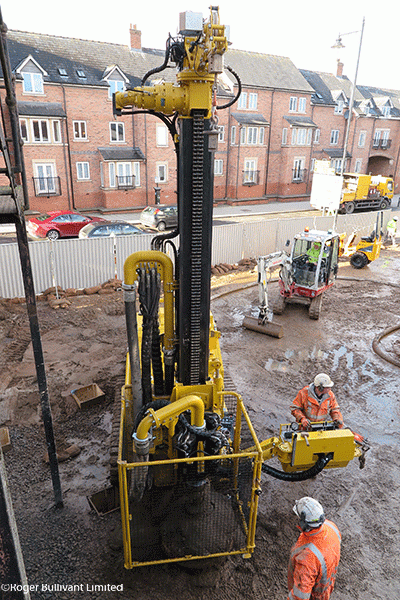 Vertical Multipurpose Rigs | COMACCHIO